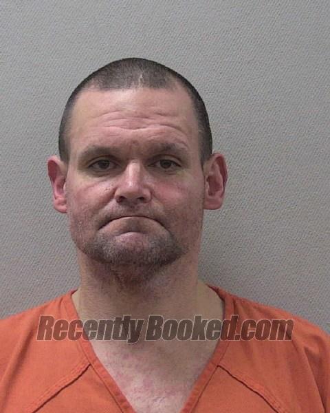 Recent Booking / Mugshot for THOMAS WAYNE HUTTO in Lexington County ...