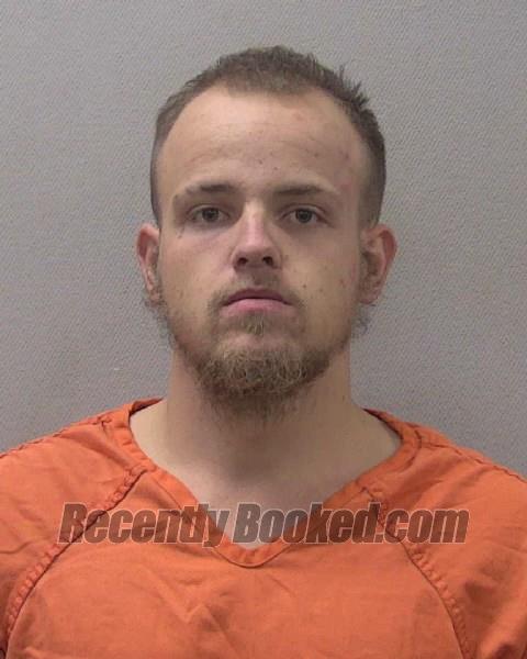 Recent Booking / Mugshot for DEVON RAY SHEALY in Lexington County ...