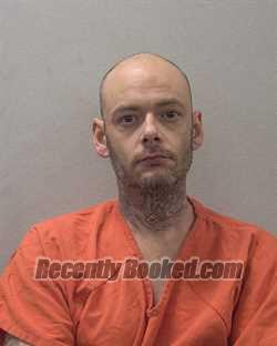 Recent Booking / Mugshot for MATTHEW CHRISTOPHER CLARY in Lexington ...