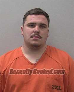 Recent Booking / Mugshot for HUNTER DWAYNE WILSON in Lexington County ...