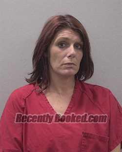 Recent Booking / Mugshot for CRYSTAL KELLY WYATT in Lexington County ...