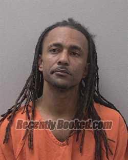 Recent Booking / Mugshot for DONDRELL JACOBUS DICKERSON in Lexington ...