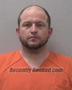 Recent Booking / Mugshot for JONATHAN TYLER WOODS in Lexington County ...