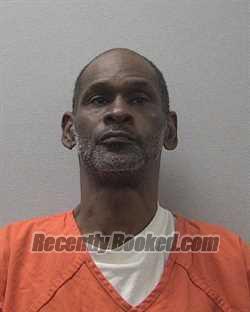 Recent Booking / Mugshot for MICHAEL T BUTLER in Lexington County ...