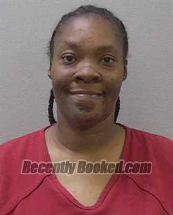 Recent Booking / Mugshot for VERONICA LATRICE BAILEY in Lexington ...