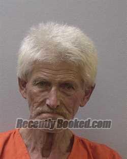 Recent Booking / Mugshot for ROBERT WILLIAM HELT in Lexington County ...