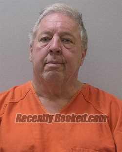 Recent Booking / Mugshot for FRED CHARLES MCCARY in Lexington County ...