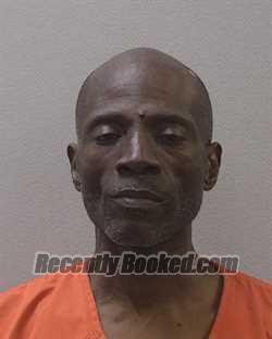 Recent Booking / Mugshot for ANTHONY LAMONT TUCKER in Lexington County ...