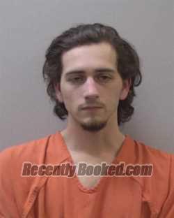 Recent Booking / Mugshot for AUSTIN WADE COLE in Lexington County ...