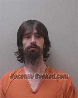 Recent Booking / Mugshot for MICHAEL ANTHONY WEISINGER in Lexington ...