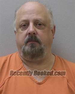 Recent Booking / Mugshot for MARK EMERSON MITCHELL in Lexington County ...