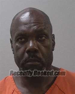 Recent Booking / Mugshot for ERIC DONNEL GAUSE in Lexington County ...
