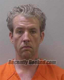 Recent Booking / Mugshot for ROBERT DALE HOWDYSHELL in Lexington County ...