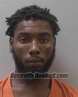 Recent Booking / Mugshot for DONTAE DANIEL ROYAL in Lexington County ...