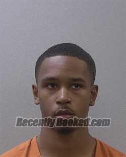 Recent Booking / Mugshot for MARCUS MALIK MCCALL in Lexington County ...