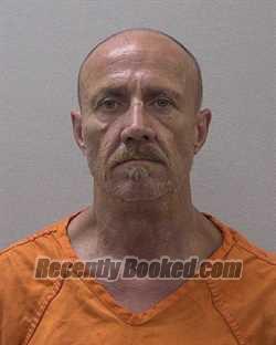 Recent Booking / Mugshot for JOHNNY RAY WOLFE in Lexington County ...