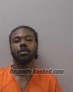 Recent Booking / Mugshot for RODNEY DESMOND BROWN in Lexington County ...