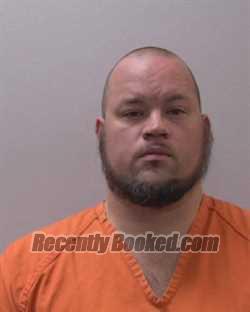 Recent Booking / Mugshot for CHRISTOPHER WAYNE GARTMAN in Lexington ...