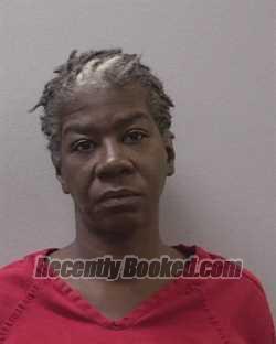 Recent Booking / Mugshot for DANA PATRISHA RILEY in Lexington County ...