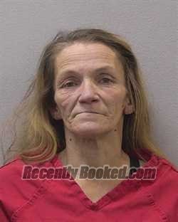 Recent Booking / Mugshot for BEVERLY RANAE DICKERSON in Lexington ...