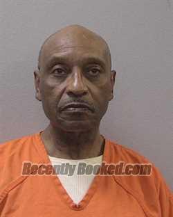 Recent Booking / Mugshot for ROGER LEE SMITH in Lexington County, South ...