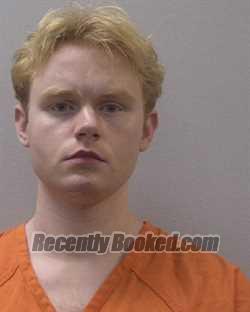 Recent Booking / Mugshot for DANIEL LEE WOLFF in Lexington County ...