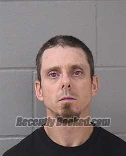 Recent Booking / Mugshot for JUSTIN DALE SUTTON in Hardin County, Iowa
