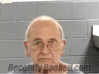 Recent Booking / Mugshot for DAVID GERALD LAMPLEY in Marion County ...
