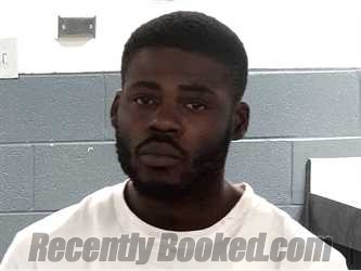 Recent Booking / Mugshot for TRAVIS DAVIAN HENSON in Marion County ...