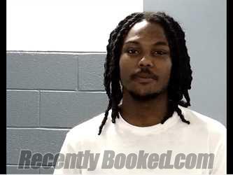 Recent Booking / Mugshot for JAVON MARKELL ROBERTS in Marion County ...