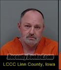 Recent Booking / Mugshot for JAMES DAVID MCQUADE in Linn County, Iowa