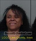 Recent Booking / Mugshot for TRACI ALLYN SCHELLHORN in Linn County, Iowa