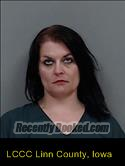 Recent Booking / Mugshot for LEANN JOSEPHINE PARKER in Linn County, Iowa