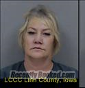 Recent Booking / Mugshot for DANA RAE VANDEVOORDE in Linn County, Iowa