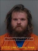 Recent Booking / Mugshot for LOGAN LEE KLOPPENBURG in Linn County, Iowa