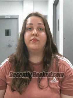 Recent Booking / Mugshot for KENDRA RAE FLORES in Muscatine County, Iowa