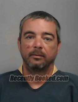 Recent Booking / Mugshot for DANIEL RAY MARKSBERRY in Newberry County ...