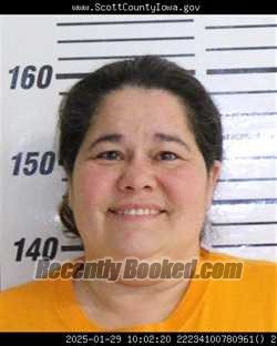Recent Booking / Mugshot for LISA ANNE BROWN in Scott County, Iowa