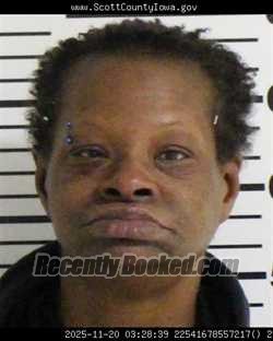 KEYSHA LACOLE PEARSON Arrest Record & Booking Info – Scott County, Iowa ...