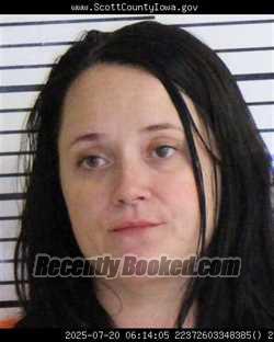 Recent Booking / Mugshot for ERICA RAE RUPP in Scott County, Iowa
