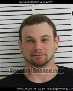 Recent Booking / Mugshot for RICKY EDWARD RUSSELL in Scott County, Iowa