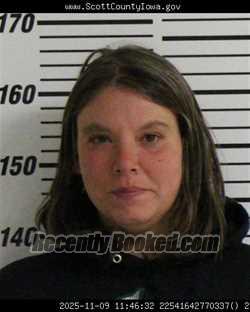 Recent Booking / Mugshot for CRYSTAL BRITTANY BISHOP in Scott County, Iowa