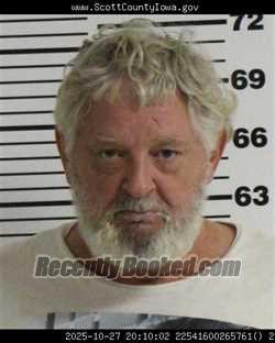 Recent Booking / Mugshot for THOMAS SCOTT GEREN in Scott County, Iowa