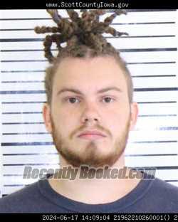 Recent Booking / Mugshot for MARC AARON CAMERON in Scott County, Iowa