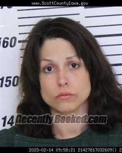 Recent Booking / Mugshot for JENNIFER LEE HAUSER in Scott County, Iowa