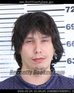 Recent Booking / Mugshot for JESSE JAMES HURTADO in Scott County, Iowa