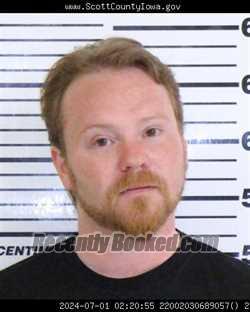 Recent Booking / Mugshot for MICHAEL JOHN GOTHARD in Scott County, Iowa