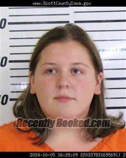 Recent Booking / Mugshot for RAINEE ELIZABETH HANSEN in Scott County, Iowa
