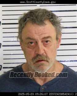 Recent Booking / Mugshot for DONALD JAMES SCHAFER in Scott County, Iowa