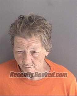 Recent Booking / Mugshot for DEBBIE RENEE HINDS in Story County, Iowa